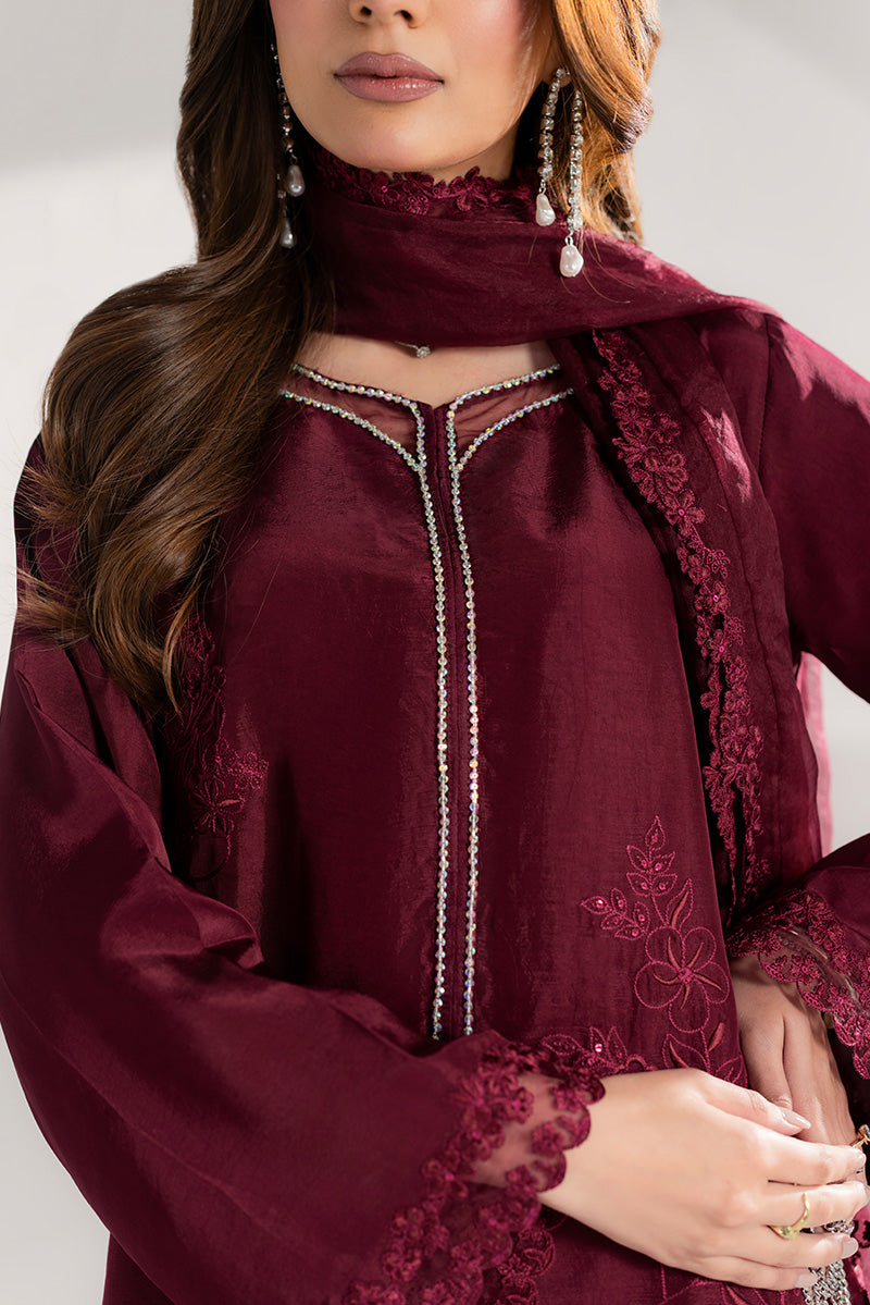 Iry Merl – Armas Clothing