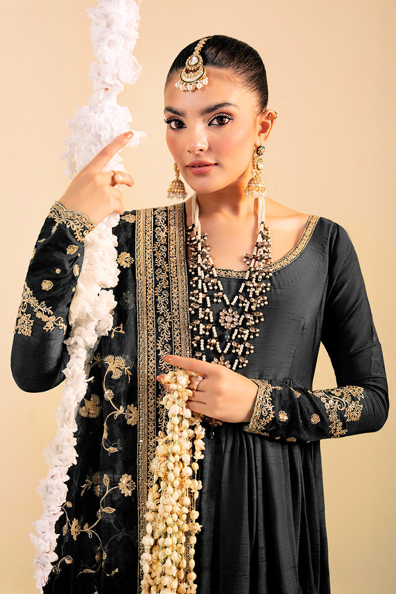 Nyka – Armas Clothing