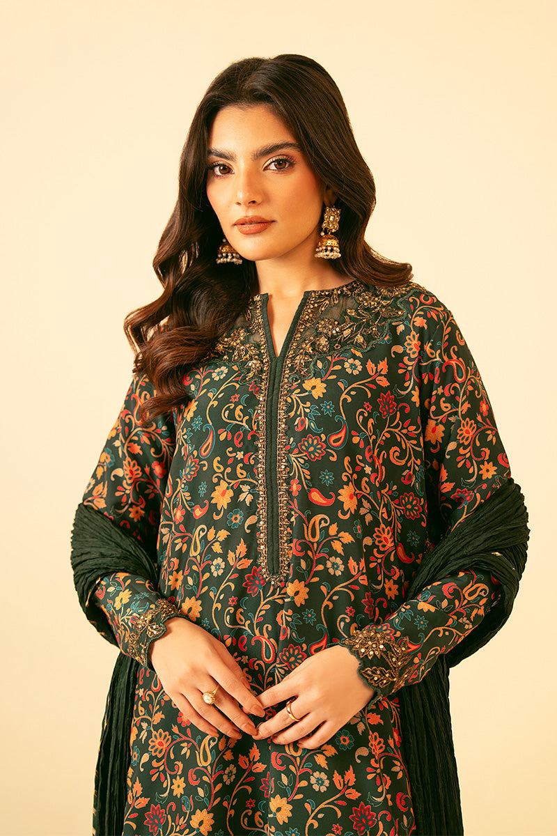 Zeya Ryme – Armas Clothing