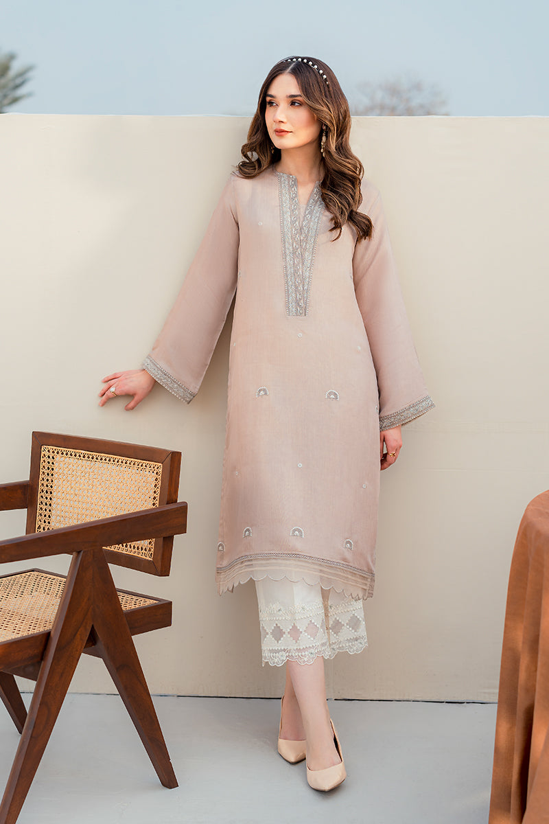 Aira – Armas Clothing